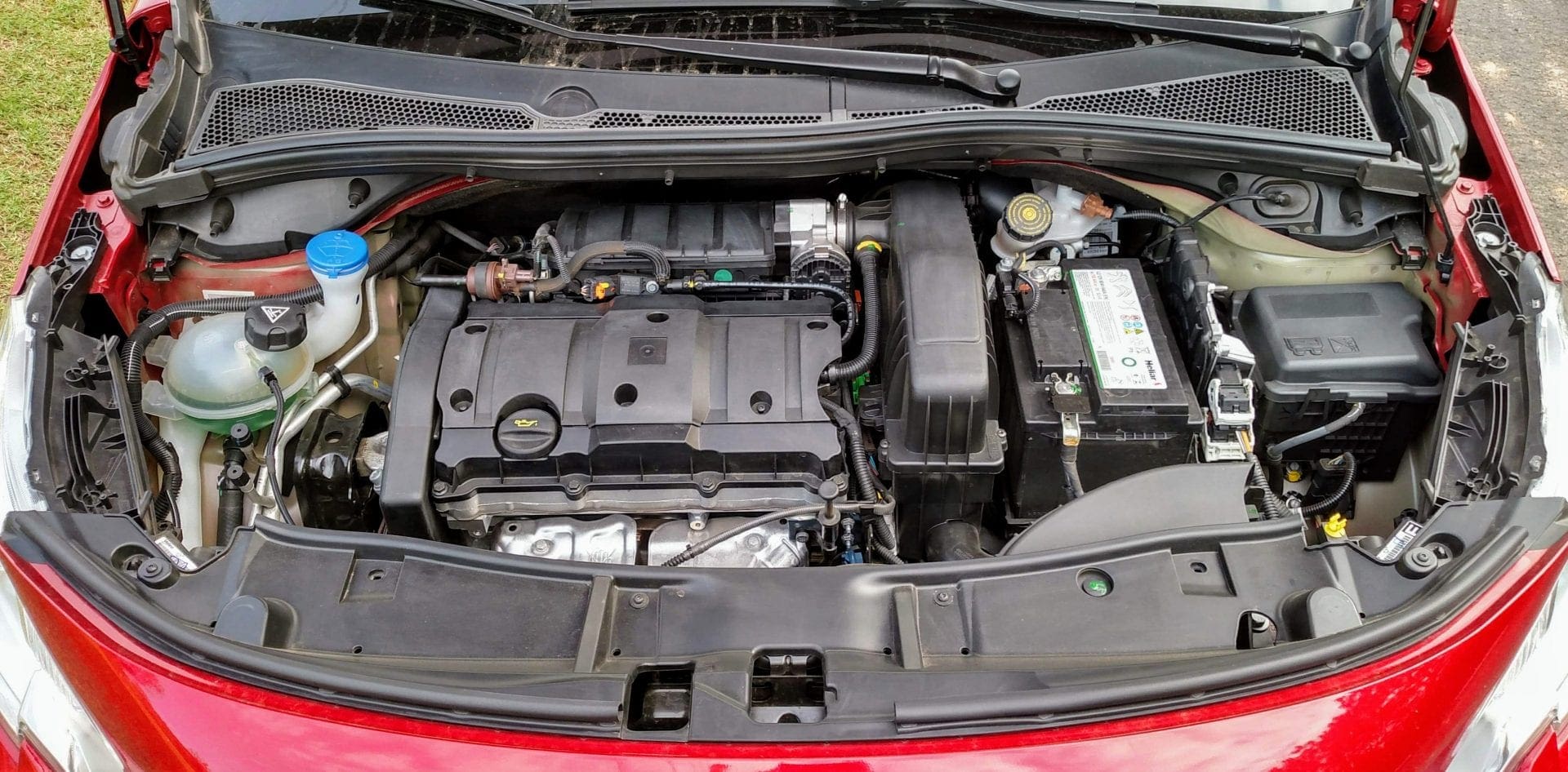 1.6 16V EC5: Passado, presente e futuro do motor veterano da Peugeot/Citroën - Carros e Garagem