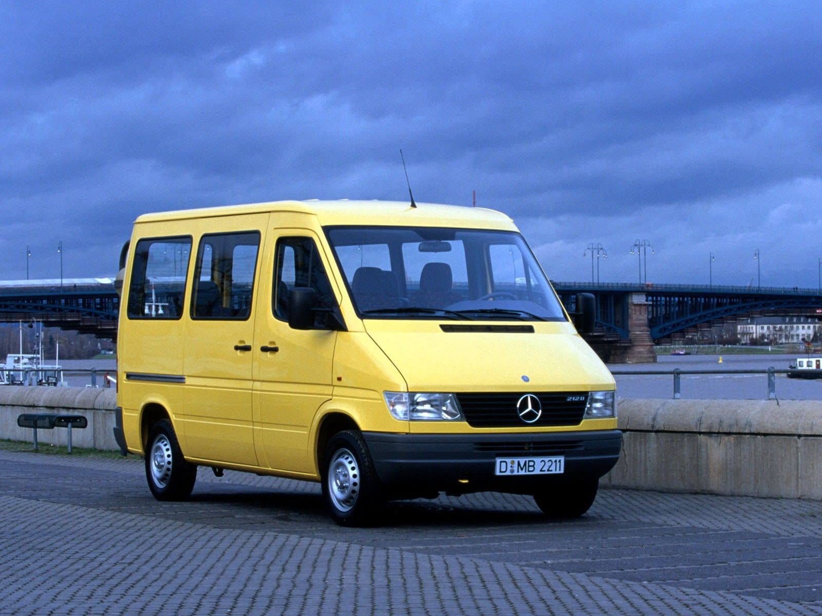 História: Mercedes-Benz Sprinter e os 25 anos de Brasil - Carros e Garagem